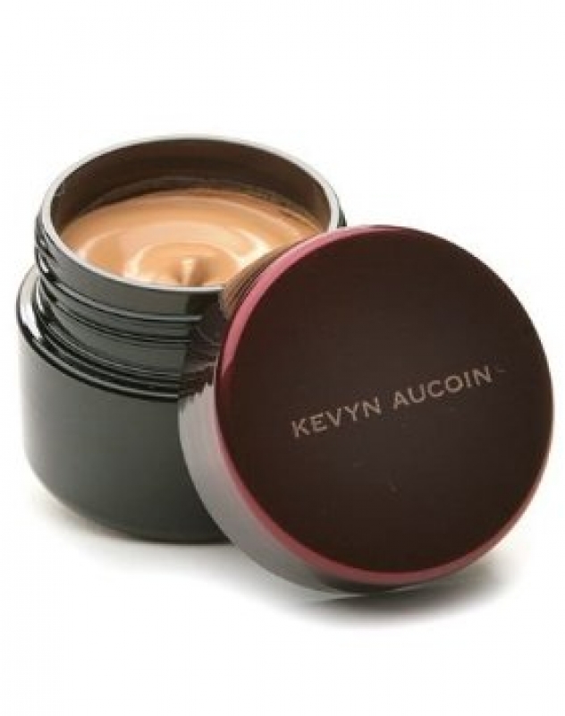 Kevyn Aucoin The Sensual Skin Enhancer - Beauty Review