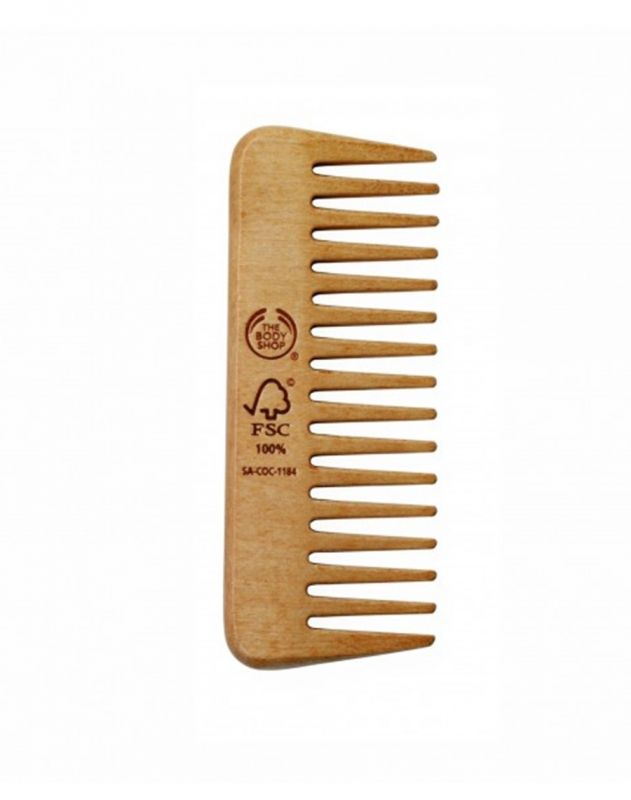 The Body Shop Detangling Comb - Beauty Review