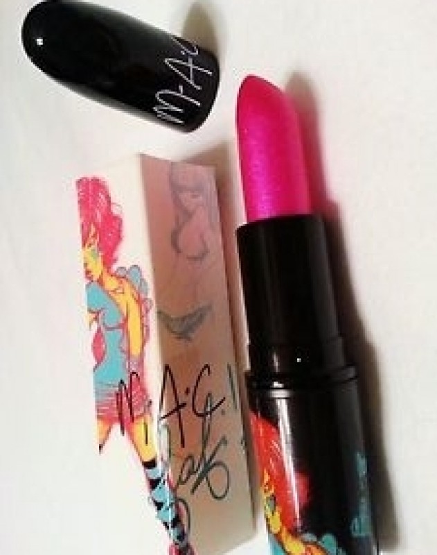 MAC Lipstick Fafi Edition - Beauty Review